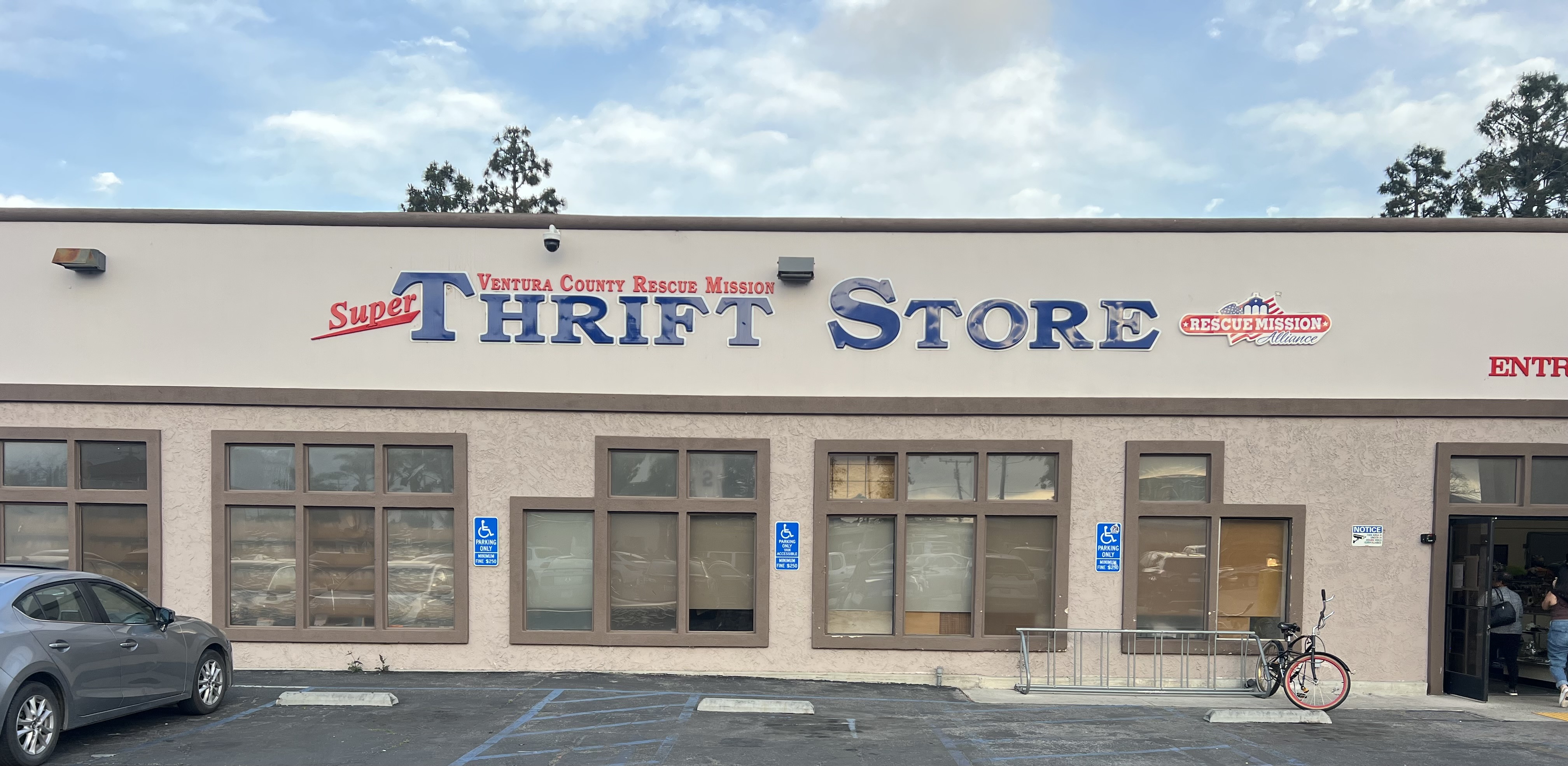 Where Do These Ventura County Thrift Stores Donate? – VC Social